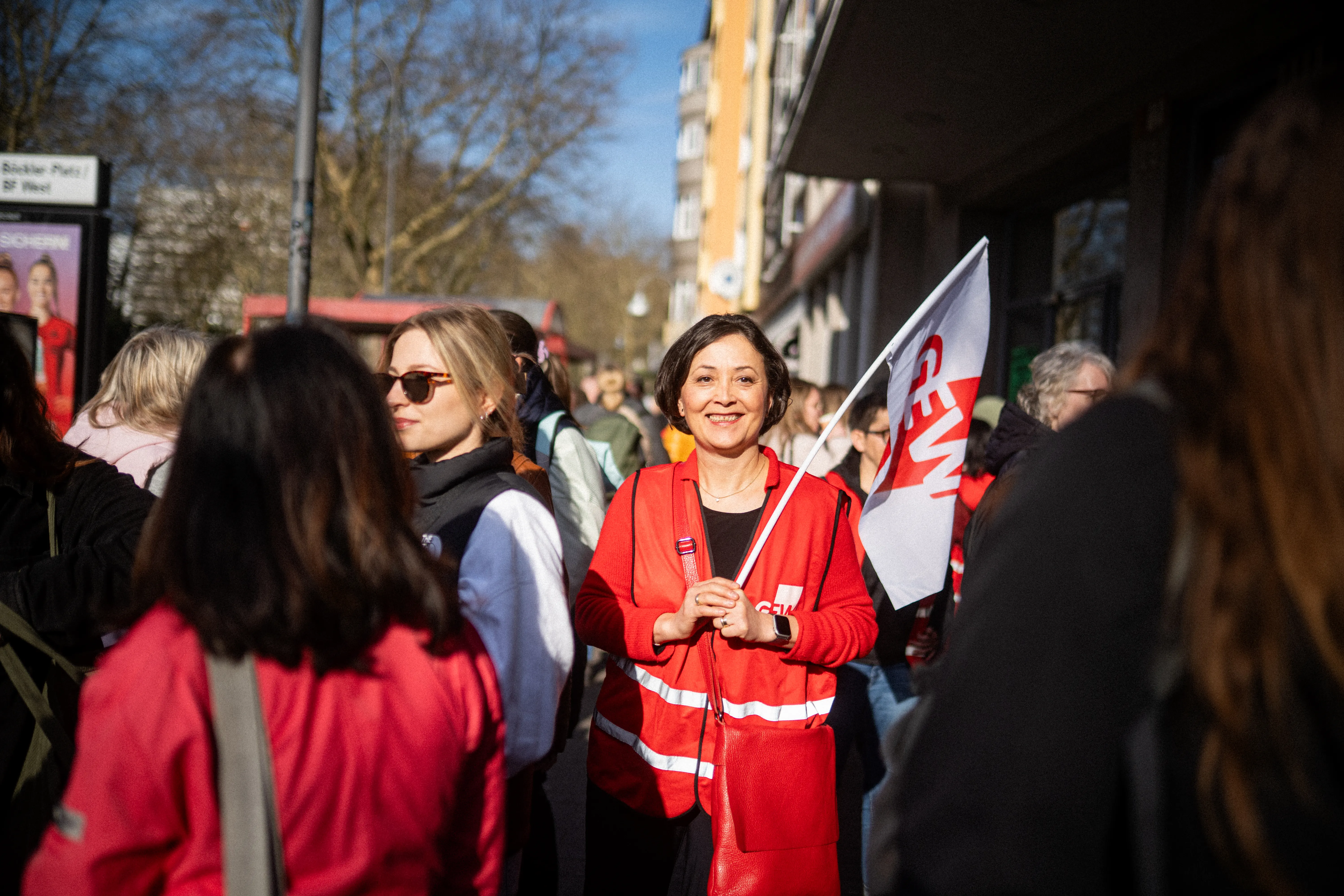 GEW NRW: TVöD-Tarifrunde 2025 - Bund und Kommunen